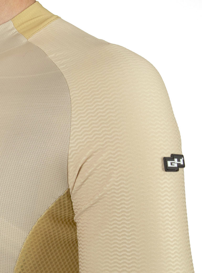 Gravel Gaia Sand Men's Cycling Jersey ⎮ G4 Dimension